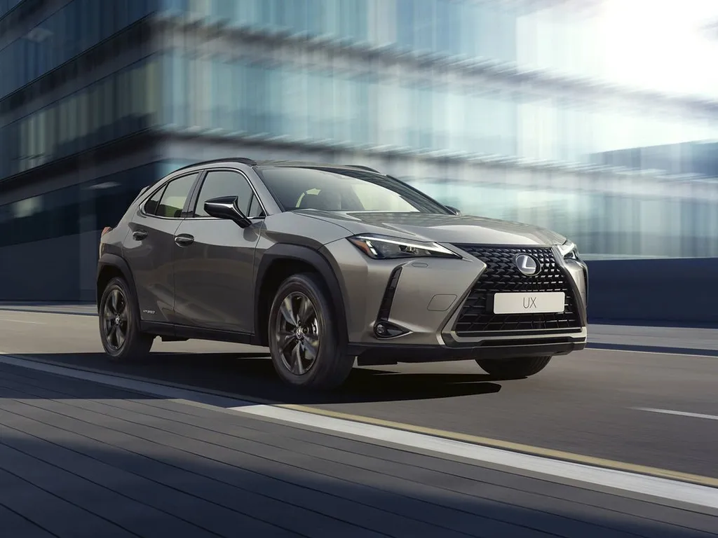 Lexus — nové vozy od 783 000 Kč (46) | CARTOP.cz